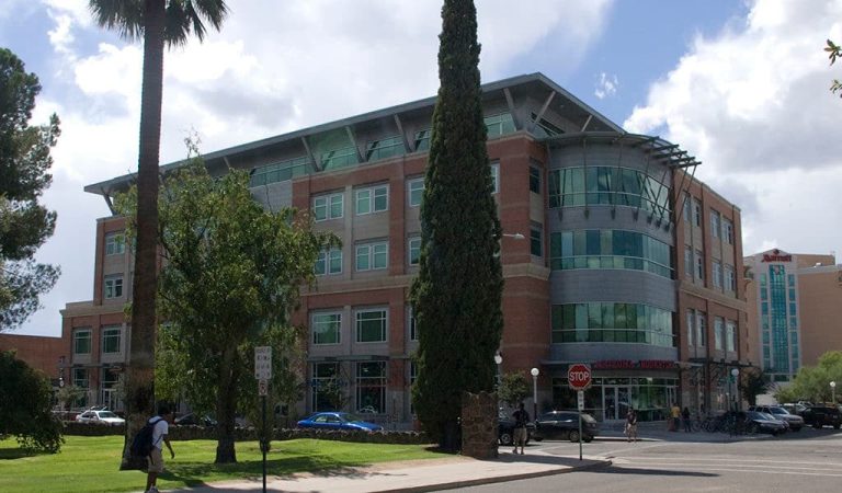 Main Gate Square - University Blvd